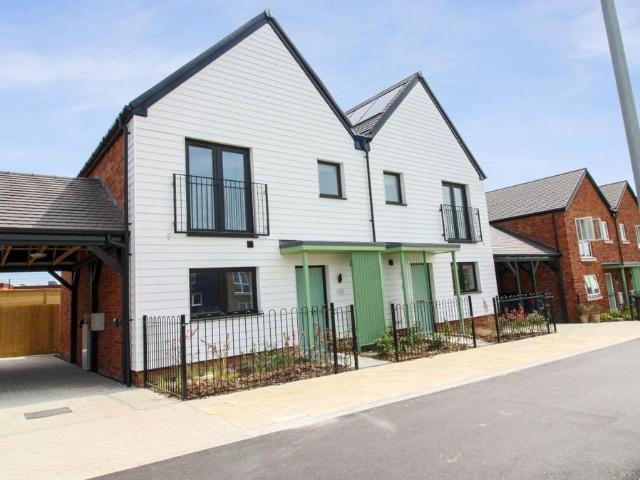 3 bedroom house to rent