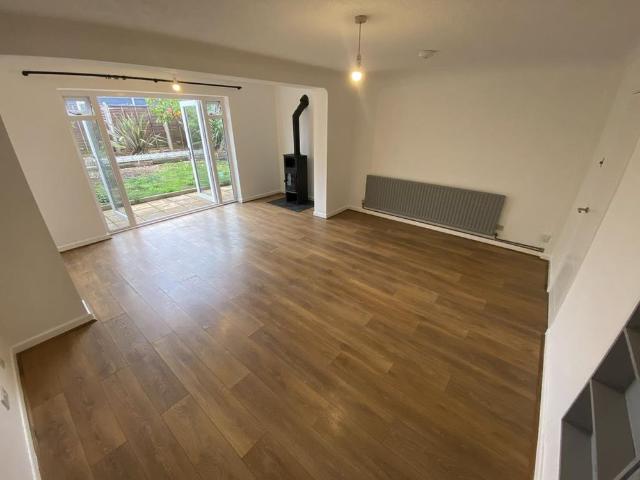 3 bedroom house to rent