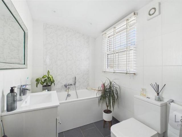 3 bedroom house to rent