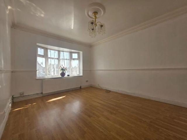 3 bedroom house to rent
