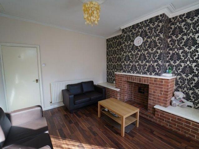 3 bedroom house to rent