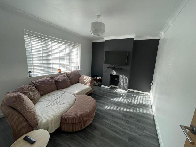 3 bedroom house to rent