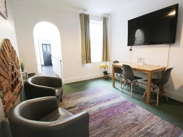3 bedroom house to rent
