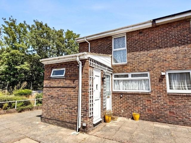 3 bedroom house to rent