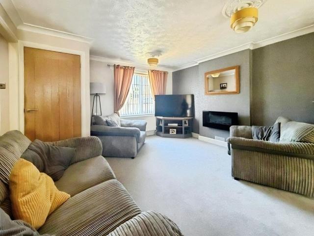 3 bedroom house to rent