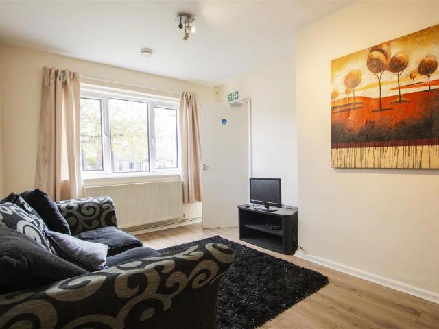 3 bedroom house to rent