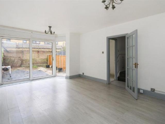 3 bedroom house to rent
