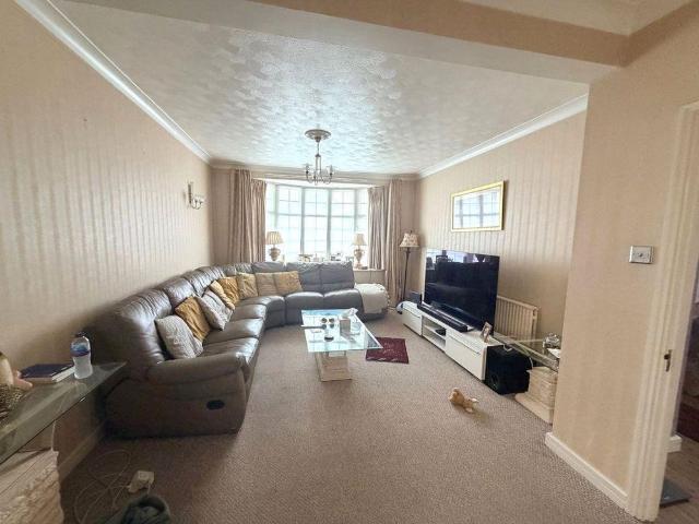 3 bedroom house to rent