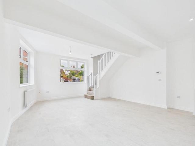 3 bedroom house to rent