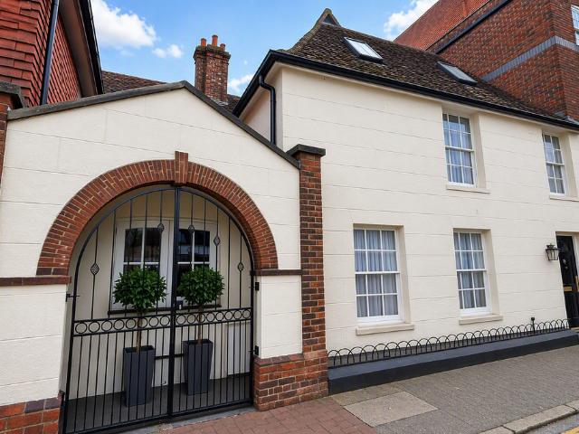 3 bedroom house to rent