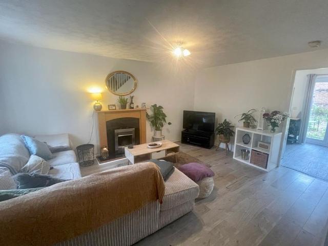 3 bedroom house to rent