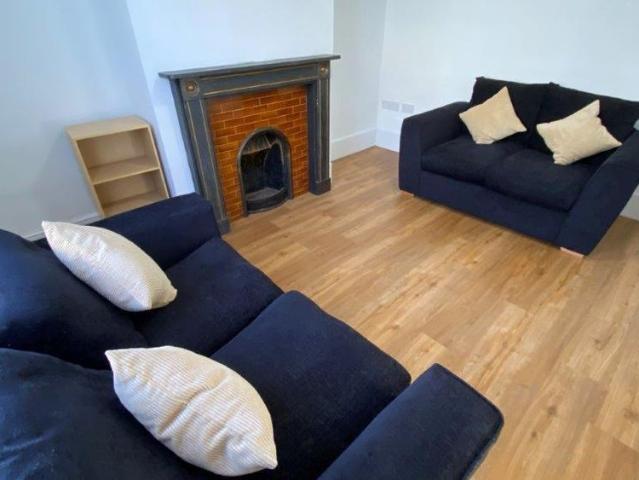 3 bedroom house to rent