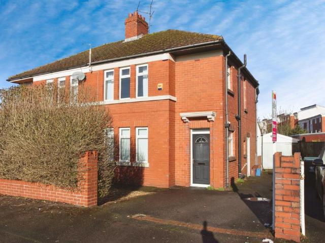 3 bedroom house to rent