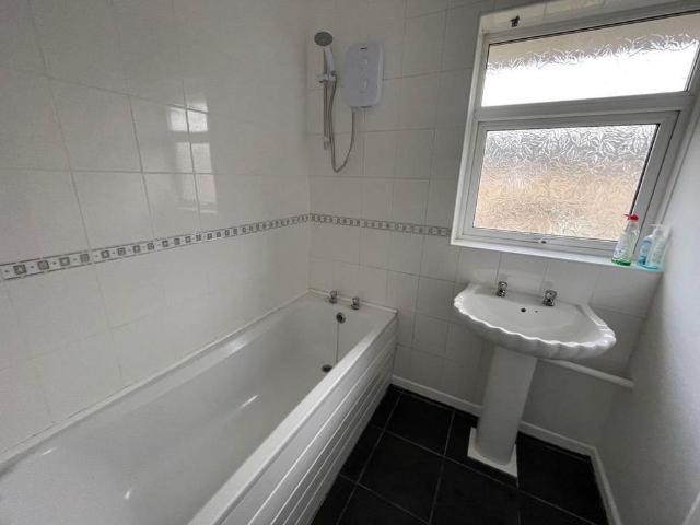 3 bedroom house to rent