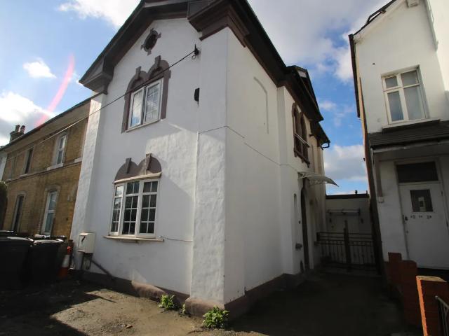 3 bedroom house to rent