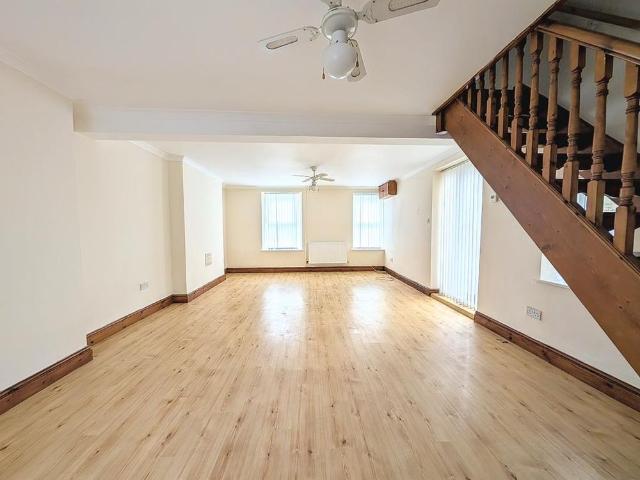 3 bedroom house to rent