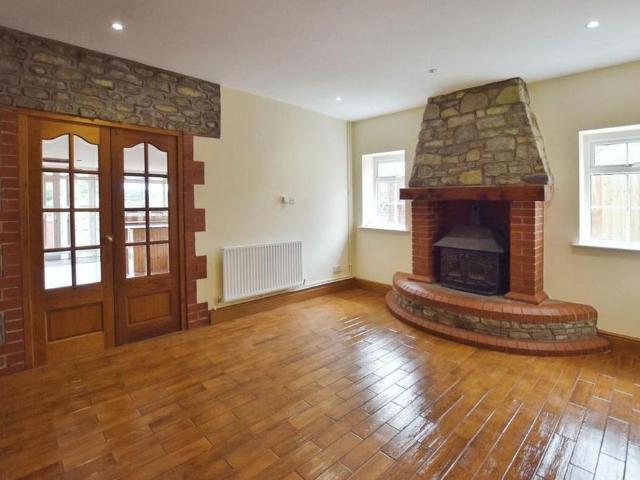 3 bedroom house to rent