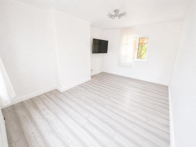 3 bedroom house to rent