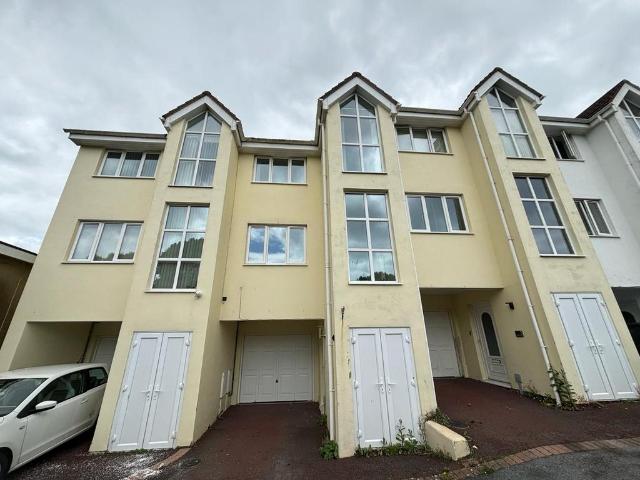 3 bedroom house to rent