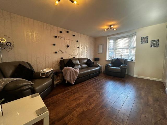 3 bedroom house to rent