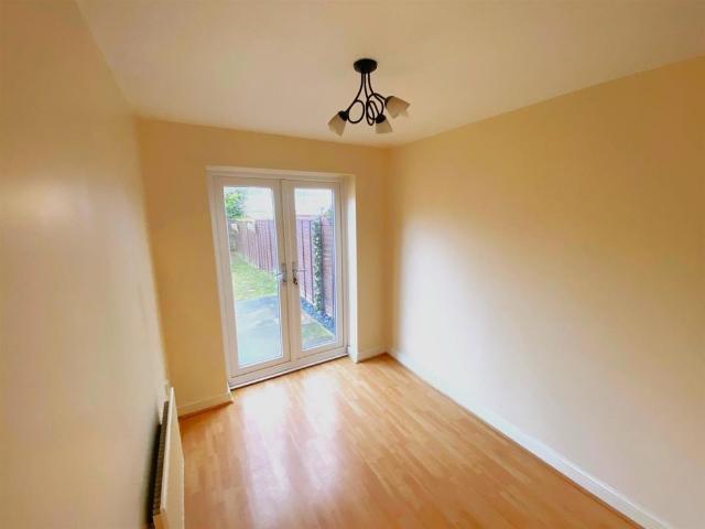 3 bedroom House To Rent