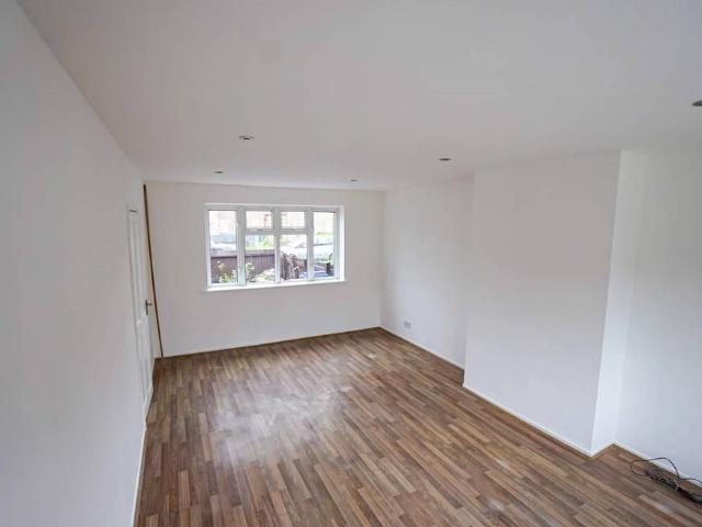 3 bedroom house to rent