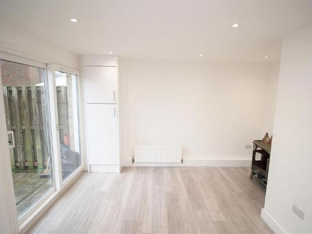 3 bedroom house to rent