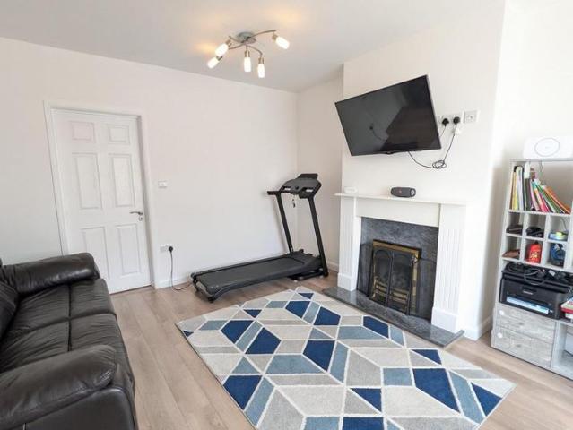 3 bedroom house to rent