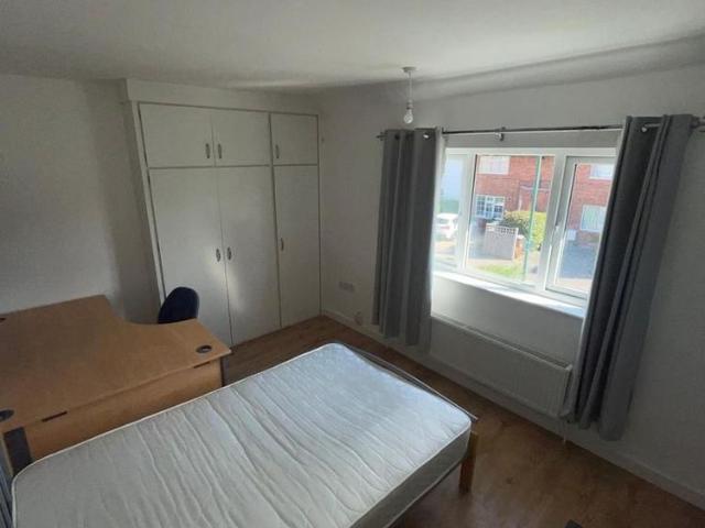 3 bedroom house to rent