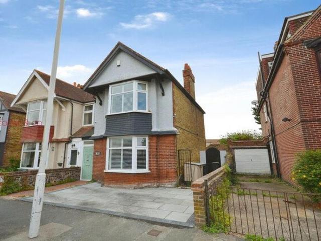 3 bedroom house to rent