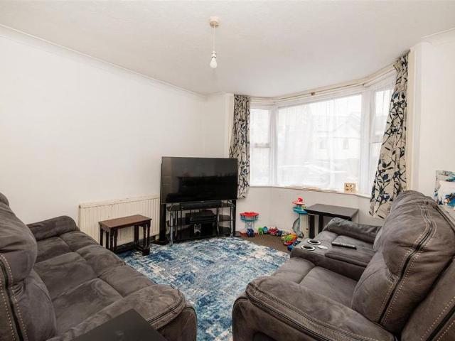 3 bedroom house to rent