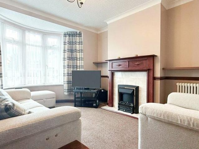 3 bedroom house to rent