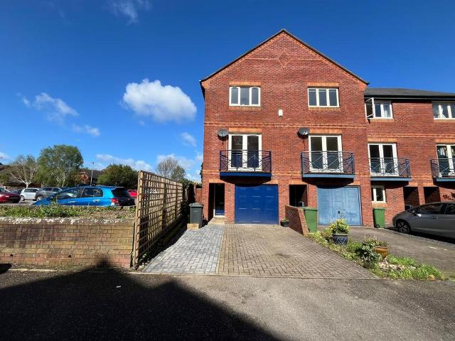 3 bedroom house to rent