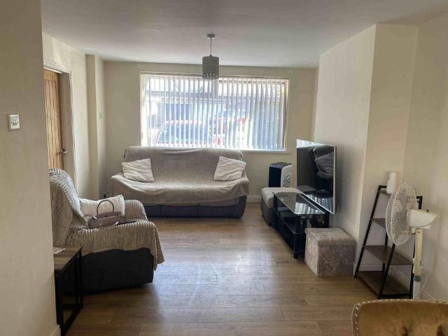 3 bedroom house to rent