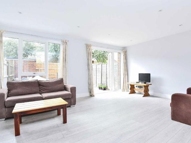 3 bedroom house to rent