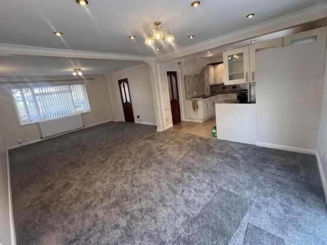 3 bedroom house to rent