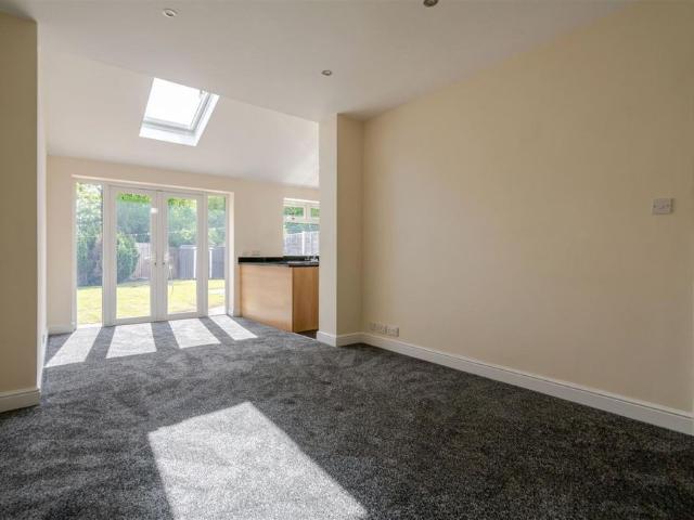 3 bedroom House To Rent