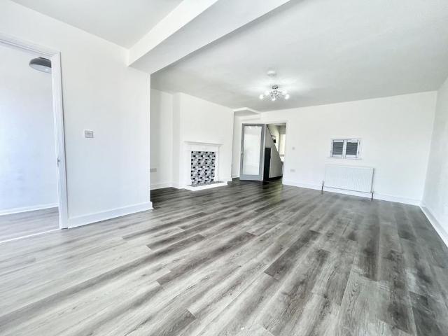 3 bedroom house to rent
