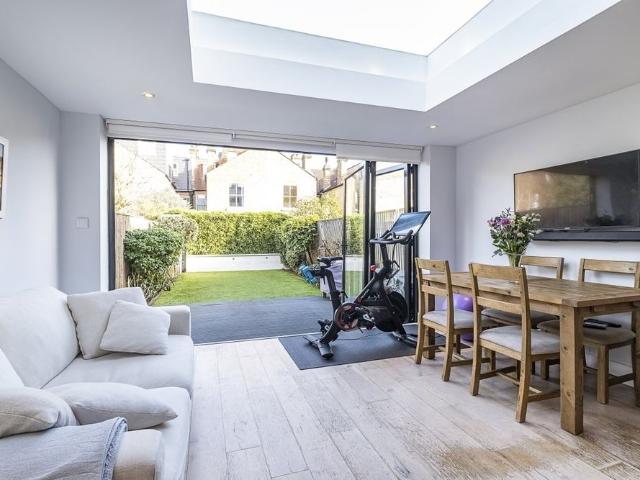 3 bedroom house to rent