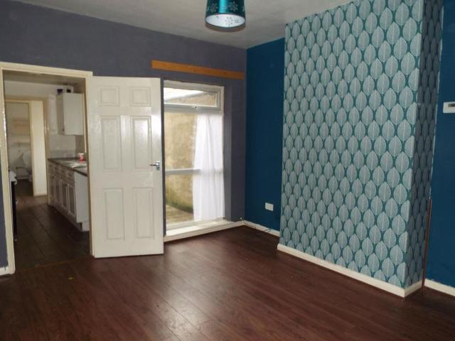 3 bedroom house to rent