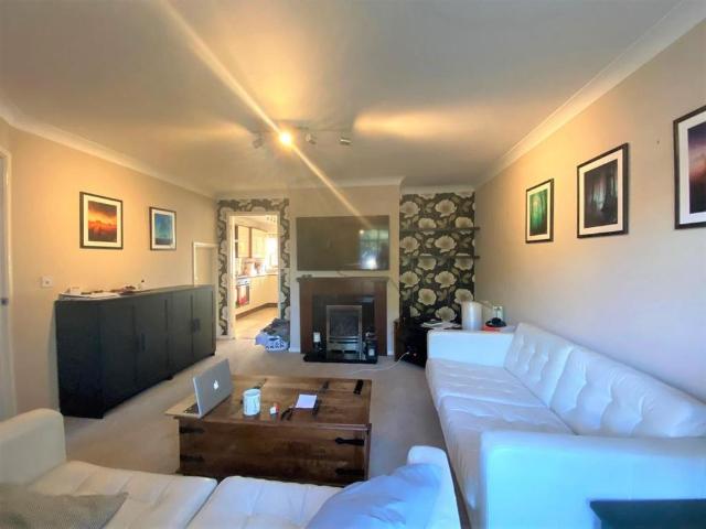 3 bedroom house to rent