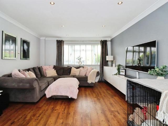 3 bedroom house to rent