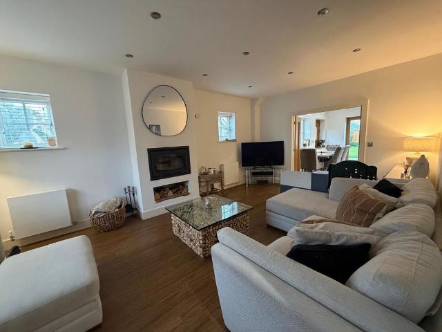 3 bedroom house to rent