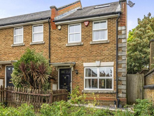 3 bedroom house to rent