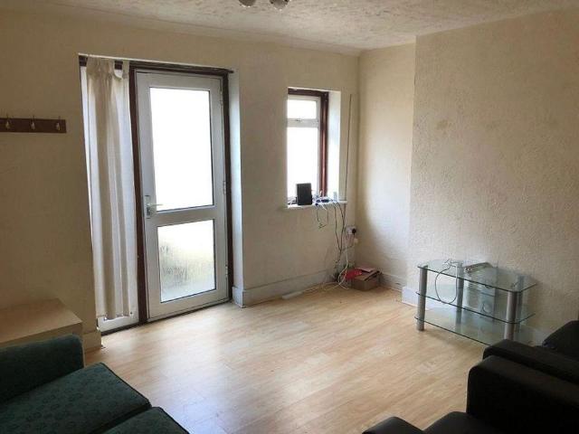 3 bedroom house to rent