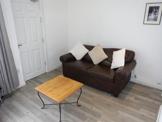 3 bedroom House To Rent