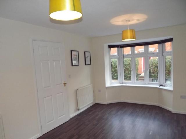 3 bedroom house to rent