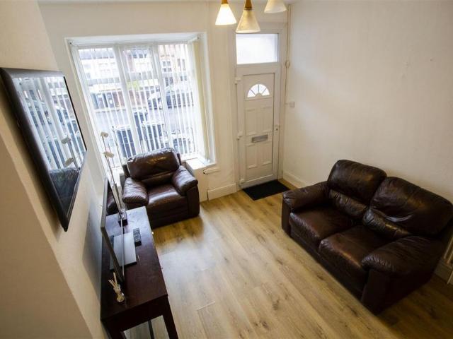 3 bedroom house to rent