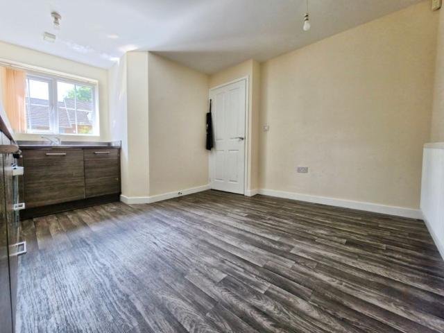 3 bedroom House To Rent