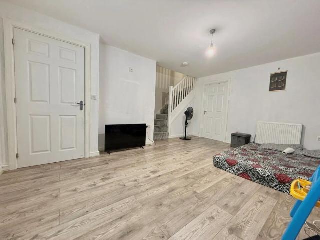 3 bedroom house to rent